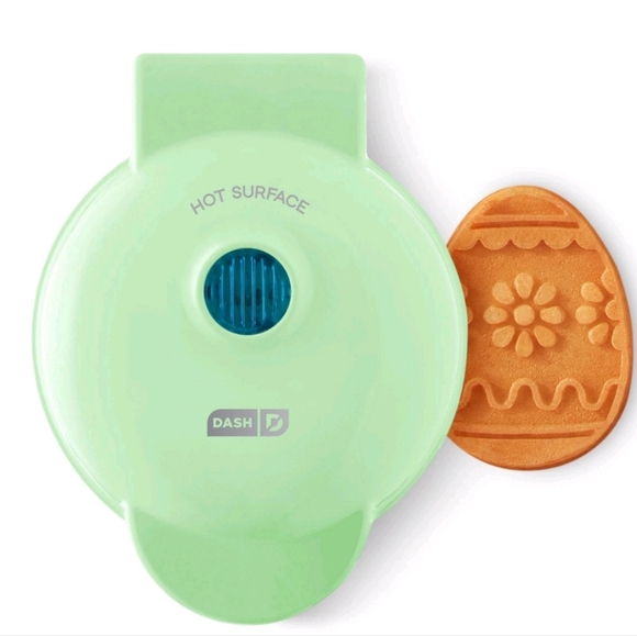 None | Kitchen | Dash Easter Egg Mini Waffle Maker | Poshmark